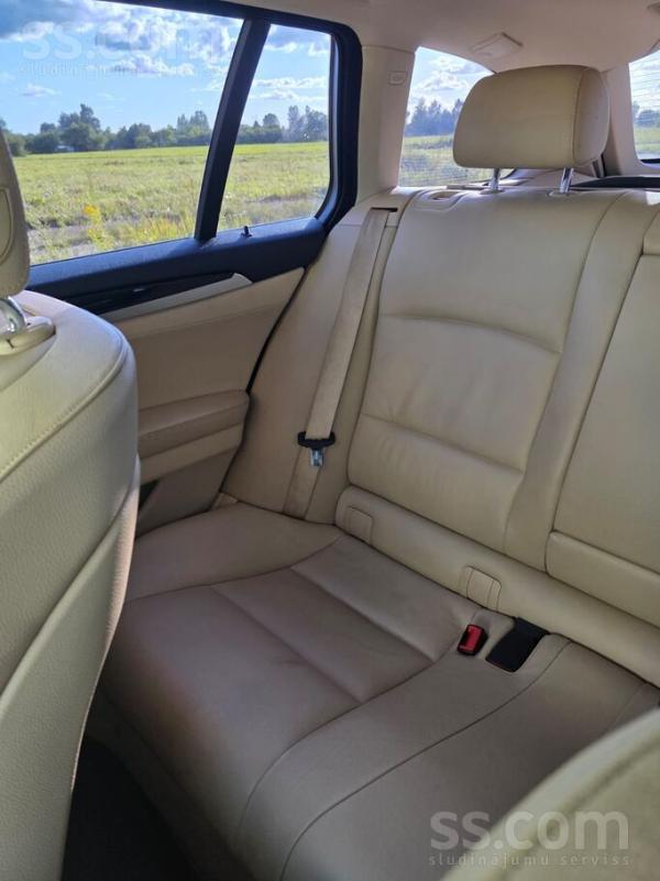Zils BMW 525 2011 Rīga, ar dzinēja tilpumu 3.00 L un nobraukumu 294 tūkst. km par 10300 €, foto 9 vietnē AUTOMOTO.COM.LV