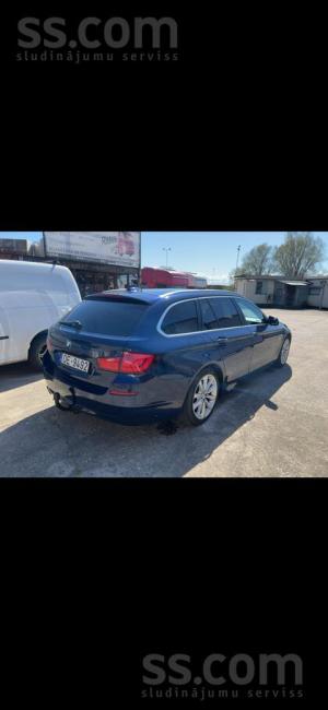 Blue BMW 525 2011 in Riga, with an engine capacity of 3.00 L and mileage of 270 thousand km for 7200 €, photo 9 on AUTOMOTO.COM.LV