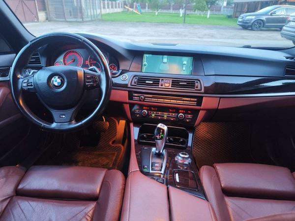 Zils BMW 525 2011 Kauņa, ar dzinēja tilpumu 2.99 L un nobraukumu 368 tūkst. km par 7400 €, foto 9 vietnē AUTOMOTO.COM.LV