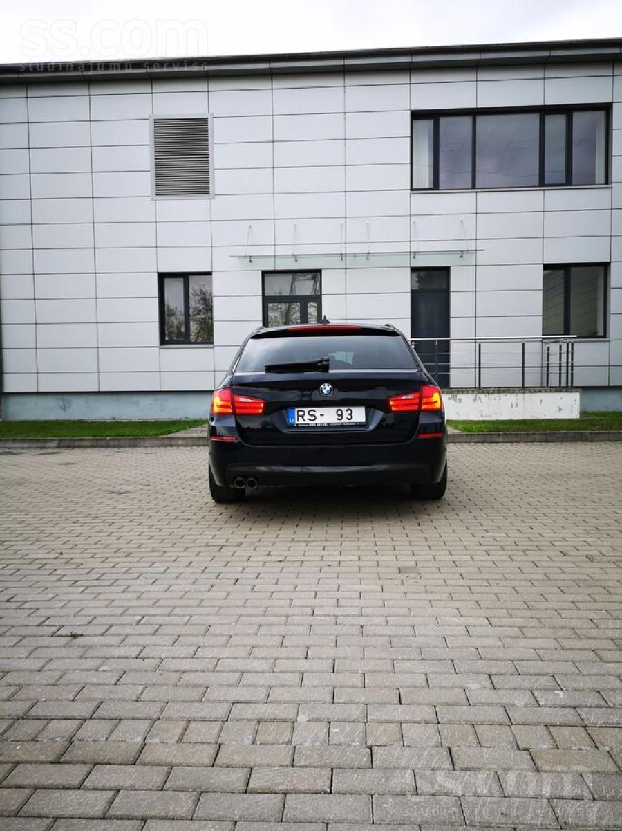 Zils BMW 525 2011 Tukums, ar dzinēja tilpumu 3.00 L un nobraukumu 392 tūkst. km par 7700 €, foto 12 vietnē AUTOMOTO.COM.LV