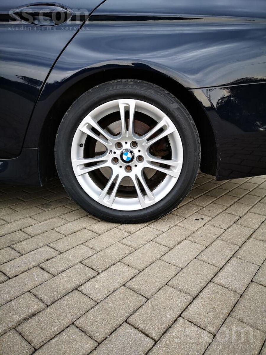 Zils BMW 525 2011 Tukums, ar dzinēja tilpumu 3.00 L un nobraukumu 392 tūkst. km par 7700 €, foto 17 vietnē AUTOMOTO.COM.LV