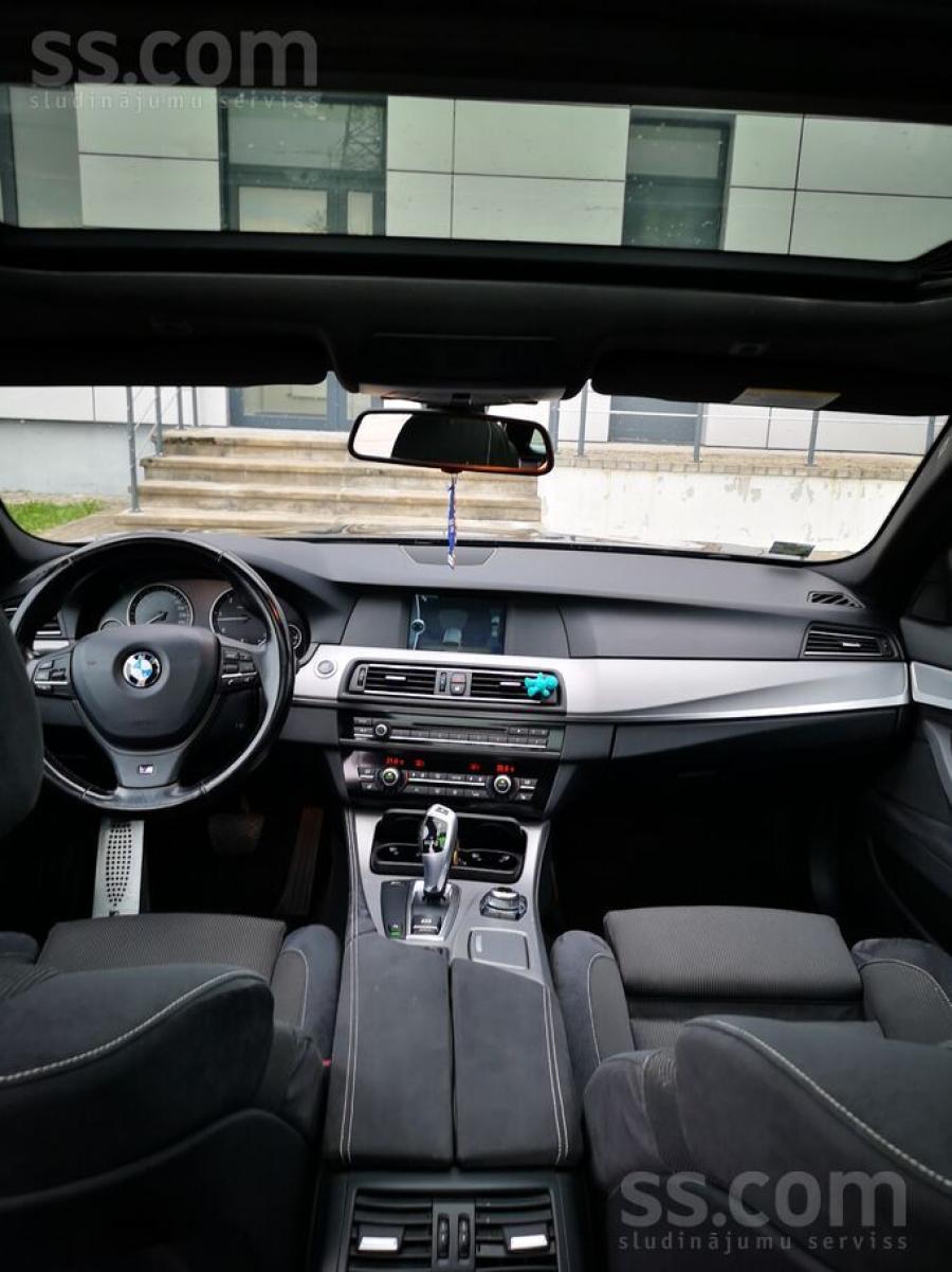 Zils BMW 525 2011 Tukums, ar dzinēja tilpumu 3.00 L un nobraukumu 392 tūkst. km par 7700 €, foto 24 vietnē AUTOMOTO.COM.LV