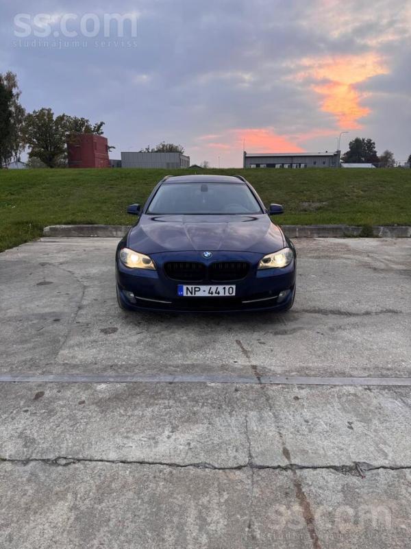Zils BMW 525 2011 Rīga, ar dzinēja tilpumu 3.00 L un nobraukumu 339 tūkst. km par 8500 €, foto 3 vietnē AUTOMOTO.COM.LV