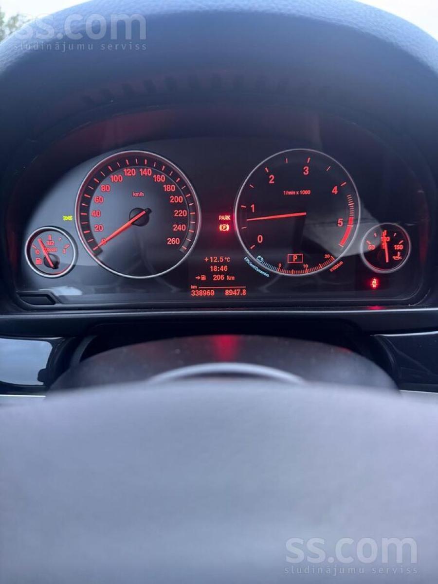 Zils BMW 525 2011 Rīga, ar dzinēja tilpumu 3.00 L un nobraukumu 339 tūkst. km par 8500 €, foto 12 vietnē AUTOMOTO.COM.LV