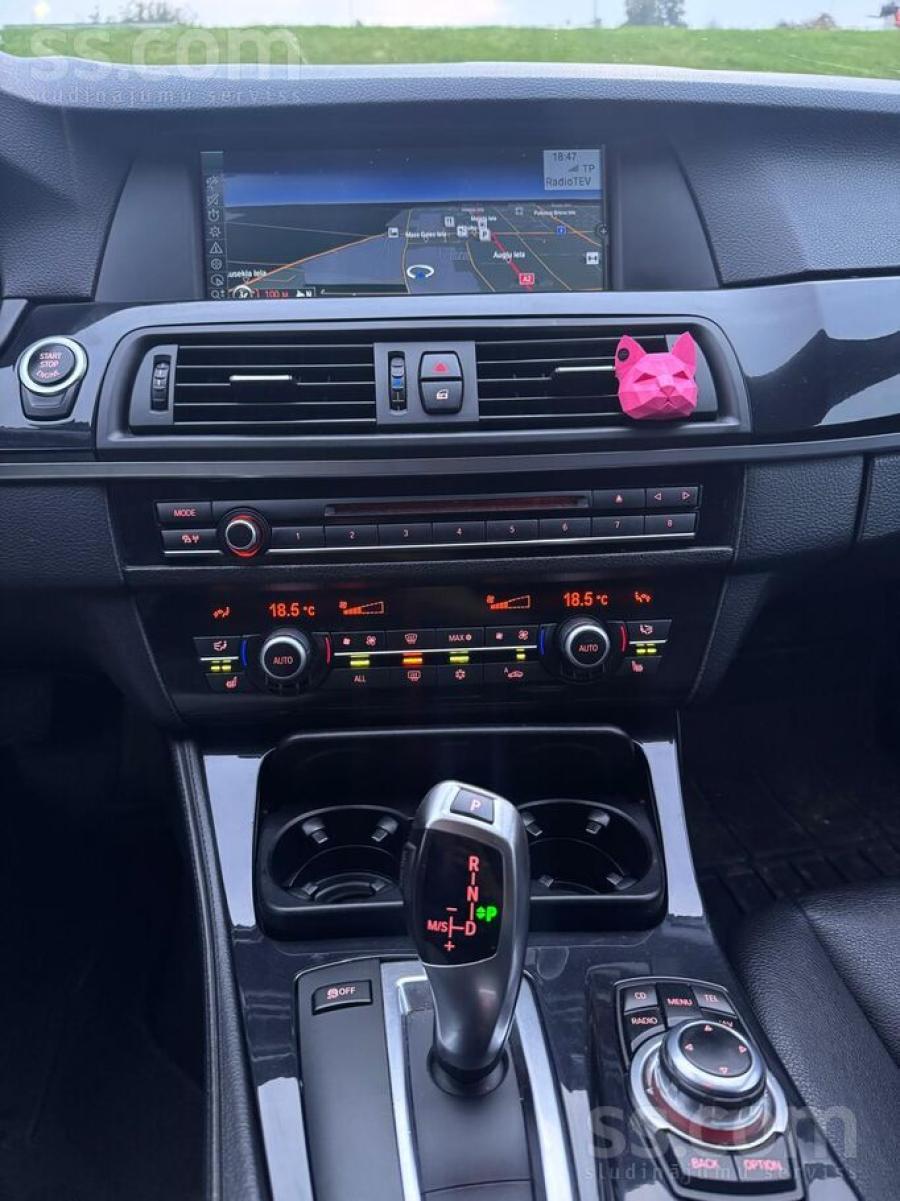 Zils BMW 525 2011 Rīga, ar dzinēja tilpumu 3.00 L un nobraukumu 339 tūkst. km par 8500 €, foto 13 vietnē AUTOMOTO.COM.LV
