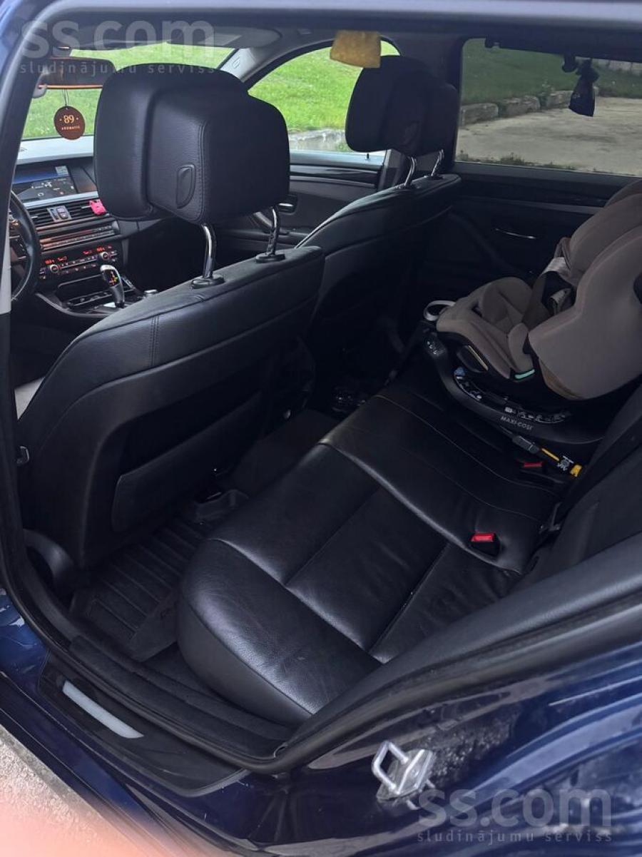 Zils BMW 525 2011 Rīga, ar dzinēja tilpumu 3.00 L un nobraukumu 339 tūkst. km par 8500 €, foto 15 vietnē AUTOMOTO.COM.LV