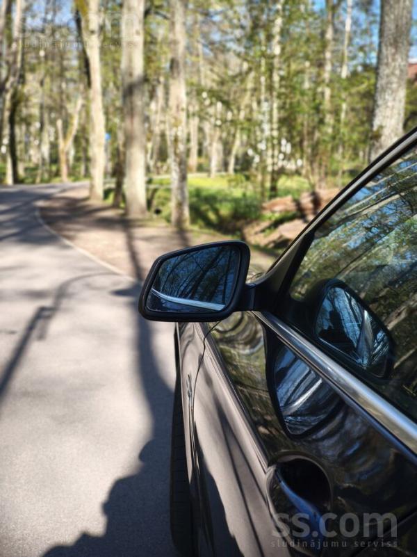 Blue BMW 525 2012 in Jurmala, with an engine capacity of 2.00 L and mileage of 287 thousand km for 8499 €, photo 8 on AUTOMOTO.COM.LV