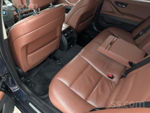 Zils BMW 525 2012 Jūrmala, ar dzinēja tilpumu 2.00 L un nobraukumu 287 tūkst. km par 8499 €, foto 26 vietnē AUTOMOTO.COM.LV