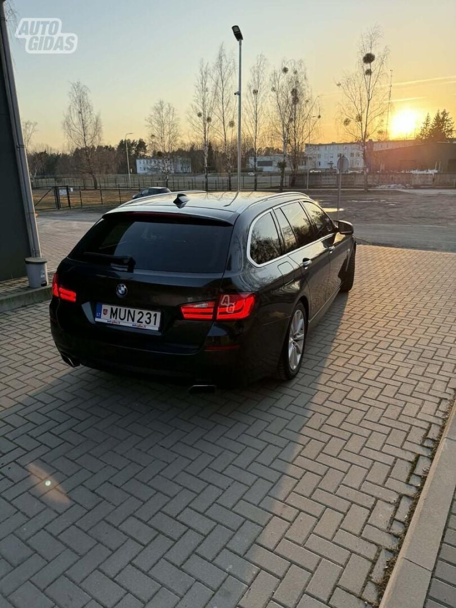 Blue BMW 525 2012 in Jonava, with an engine capacity of 2.00 L and mileage of 360 thousand km for 6500 €, photo 13 on AUTOMOTO.COM.LV
