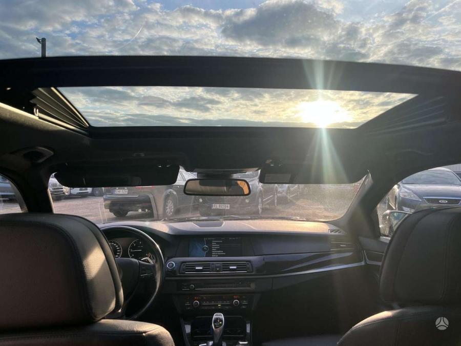 Blue BMW 525 2012 in Utena, with an engine capacity of 2.00 L and mileage of 206 thousand km for 11100 €, photo 28 on AUTOMOTO.COM.LV