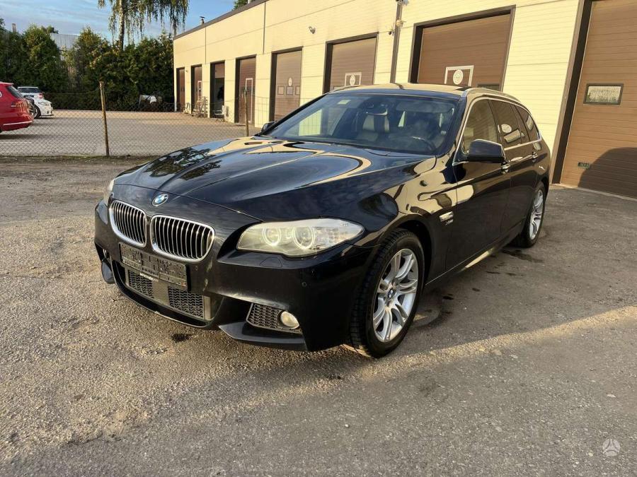 Blue BMW 525 2012 in Utena, with an engine capacity of 2.00 L and mileage of 206 thousand km for 11100 €, photo 29 on AUTOMOTO.COM.LV