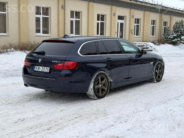 Zils BMW 525 2013 Rīga, ar dzinēja tilpumu 2.00 L un nobraukumu 176 tūkst. km par 8700 €, foto 10 vietnē AUTOMOTO.COM.LV