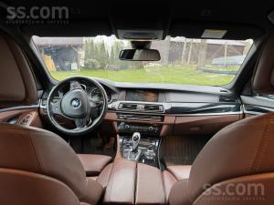 Zils BMW 525 2013 Jūrmala, ar dzinēja tilpumu 2.00 L un nobraukumu 352 tūkst. km par 9500 €, foto 10 vietnē AUTOMOTO.COM.LV
