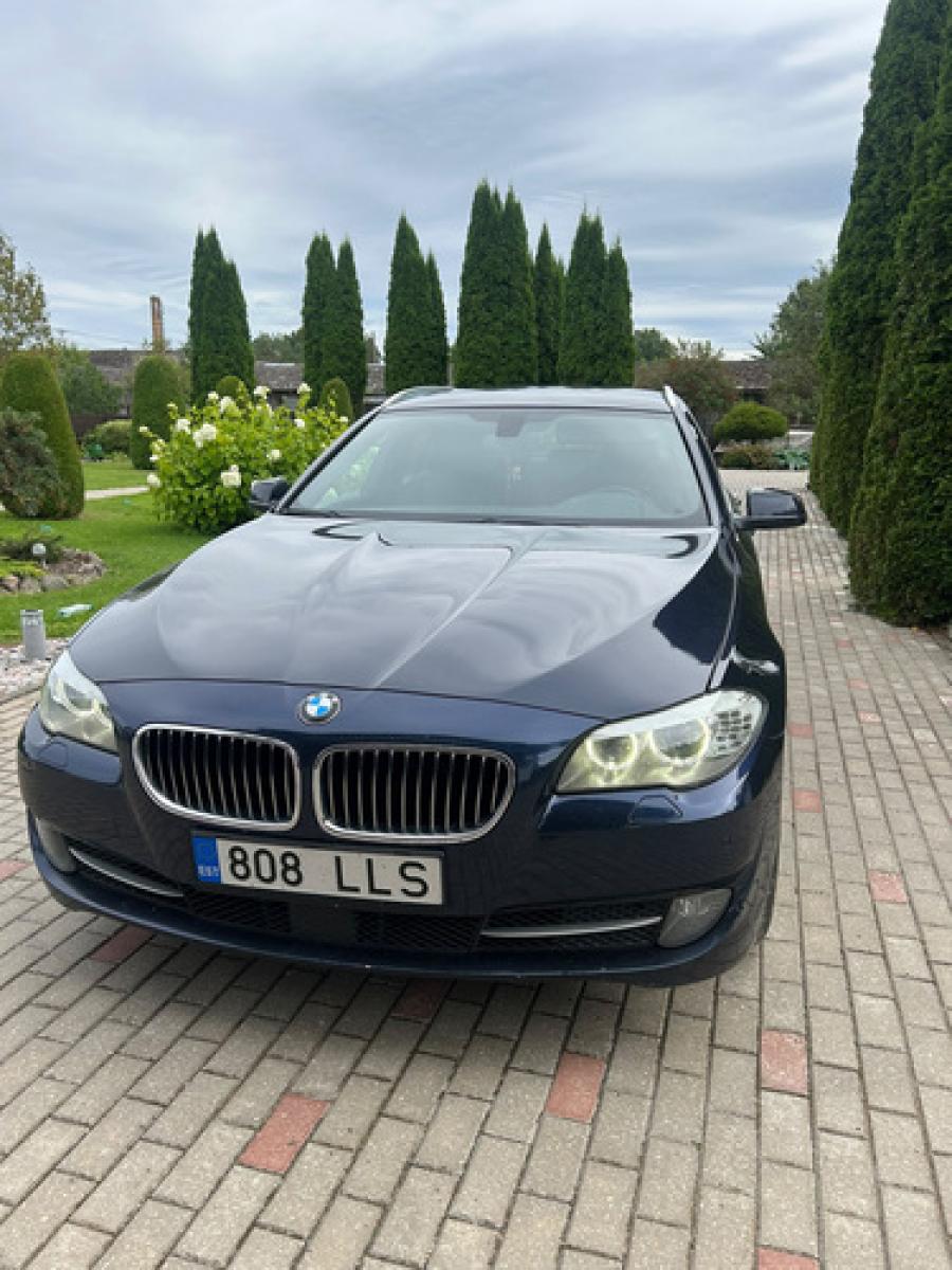 Blue BMW 525 2013 in Tallinn, with an engine capacity of 2.00 L and mileage of 256 thousand km for 7000 €, photo 1 on AUTOMOTO.COM.LV
