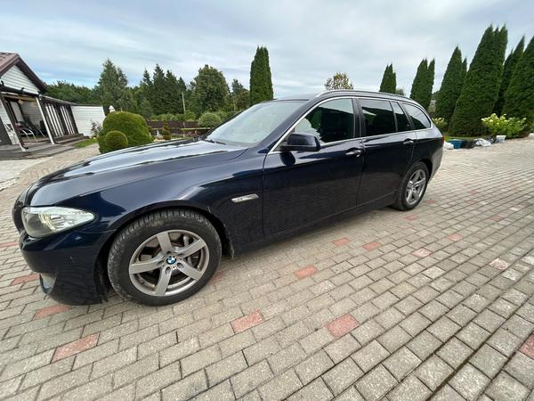 Zils BMW 525 2013 Tallina, ar dzinēja tilpumu 2.00 L un nobraukumu 256 tūkst. km par 7000 €, foto 2 vietnē AUTOMOTO.COM.LV