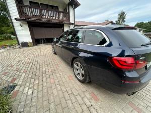 Blue BMW 525 2013 in Tallinn, with an engine capacity of 2.00 L and mileage of 256 thousand km for 7000 €, photo 18 on AUTOMOTO.COM.LV