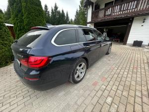 Blue BMW 525 2013 in Tallinn, with an engine capacity of 2.00 L and mileage of 256 thousand km for 7000 €, photo 21 on AUTOMOTO.COM.LV