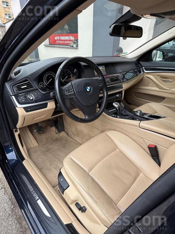 Blue BMW 525 2013 in Riga, with an engine capacity of 2.00 L and mileage of 182 thousand km for 7950 €, photo 7 on AUTOMOTO.COM.LV