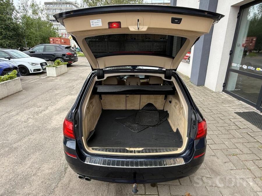 Zils BMW 525 2013 Rīga, ar dzinēja tilpumu 2.00 L un nobraukumu 182 tūkst. km par 7950 €, foto 14 vietnē AUTOMOTO.COM.LV