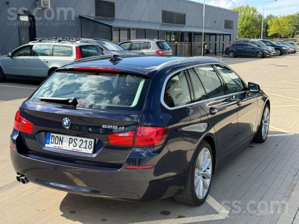 Zils BMW 525 2013 Jelgava, ar dzinēja tilpumu 2.00 L un nobraukumu 270 tūkst. km par 13500 €, foto 4 vietnē AUTOMOTO.COM.LV