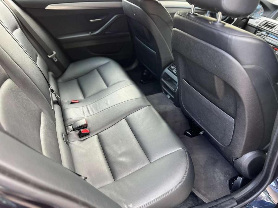 Zils BMW 525 2014 Kazlų Rūda, ar dzinēja tilpumu 2.00 L un nobraukumu 262 tūkst. km par 10500 €, foto 30 vietnē AUTOMOTO.COM.LV