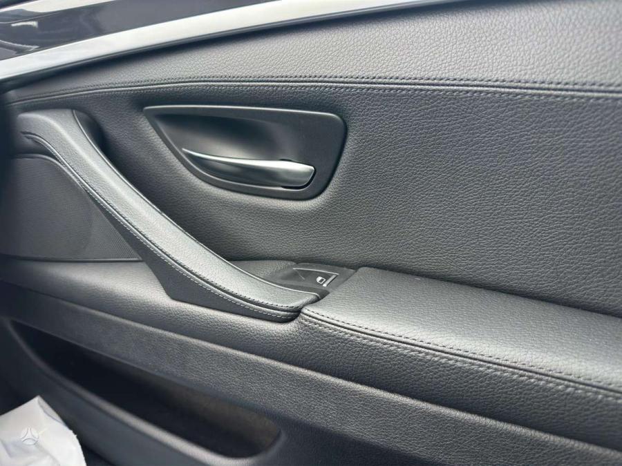 Zils BMW 525 2014 Kauņa, ar dzinēja tilpumu 2.00 L un nobraukumu 290 tūkst. km par 9890 €, foto 17 vietnē AUTOMOTO.COM.LV