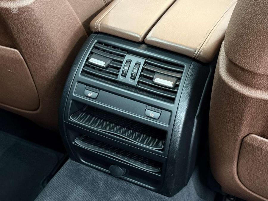 Zils BMW 525 2014 Marijampole, ar dzinēja tilpumu 2.00 L un nobraukumu 213 tūkst. km par 10999 €, foto 20 vietnē AUTOMOTO.COM.LV