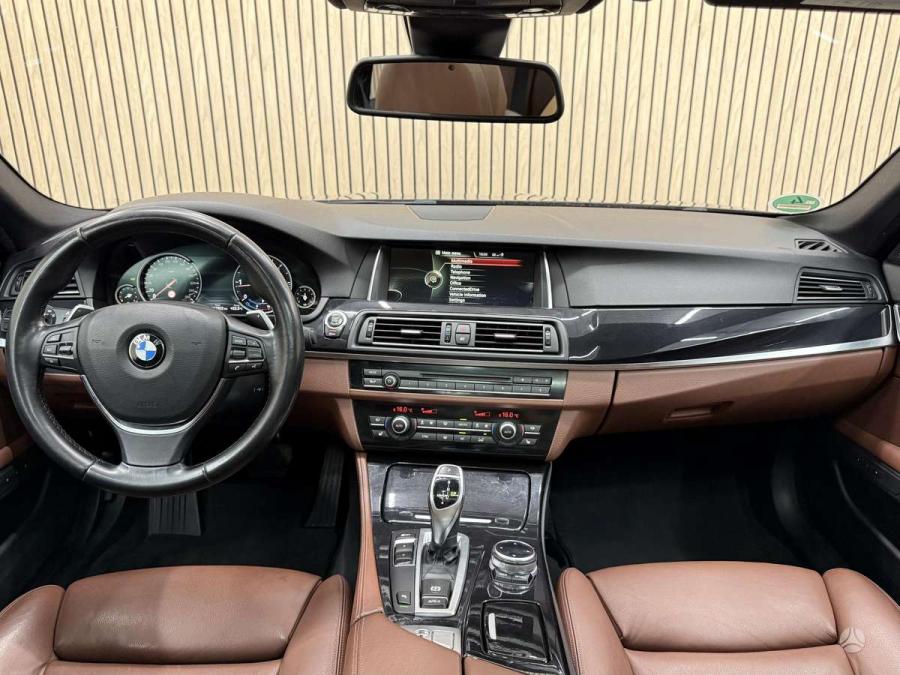 Zils BMW 525 2014 Marijampole, ar dzinēja tilpumu 2.00 L un nobraukumu 213 tūkst. km par 10999 €, foto 24 vietnē AUTOMOTO.COM.LV