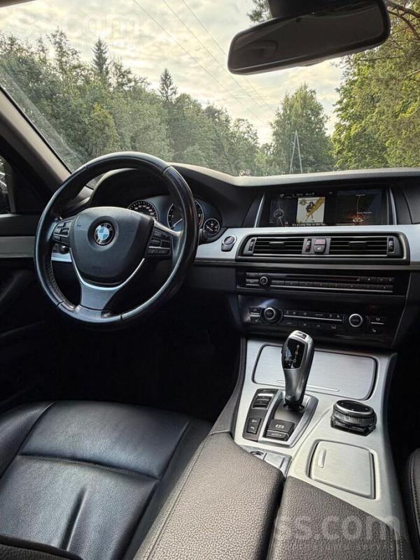 Blue BMW 525 2014 in Riga, with an engine capacity of 2.00 L and mileage of 314 thousand km for 9500 €, photo 7 on AUTOMOTO.COM.LV