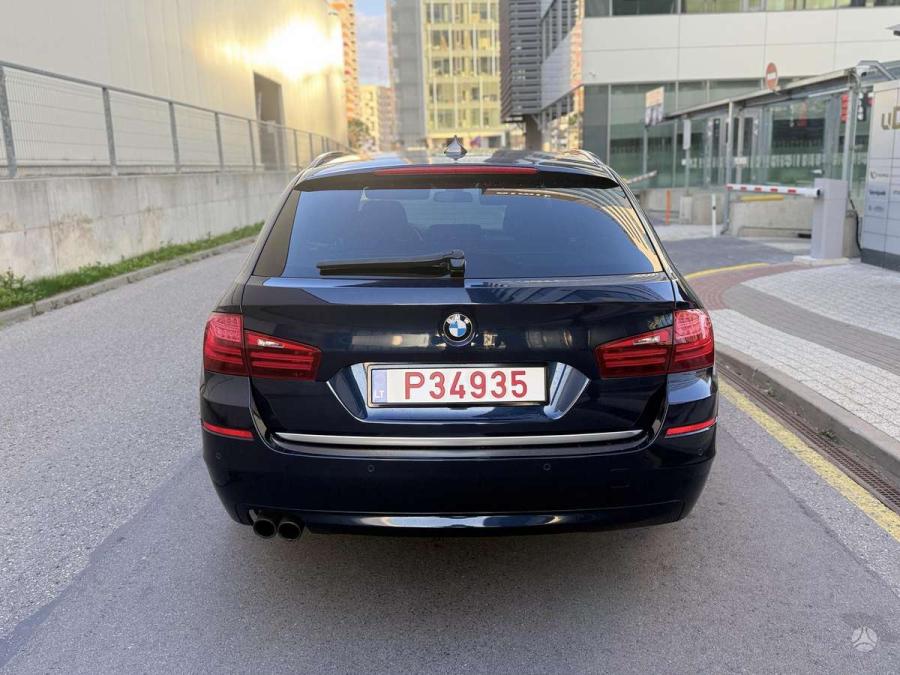 Blue BMW 525 2014 in Vilnius, with an engine capacity of 2.00 L and mileage of 252 thousand km for 10500 €, photo 7 on AUTOMOTO.COM.LV