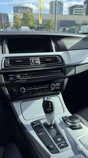 Blue BMW 525 2014 in Vilnius, with an engine capacity of 2.00 L and mileage of 252 thousand km for 10500 €, photo 11 on AUTOMOTO.COM.LV