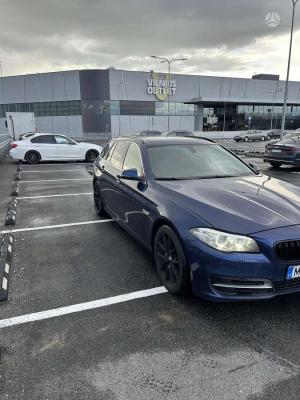 Blue BMW 525 2015 in Vilnius, with an engine capacity of 2.00 L and mileage of 298 thousand km for 8970 €, photo 4 on AUTOMOTO.COM.LV