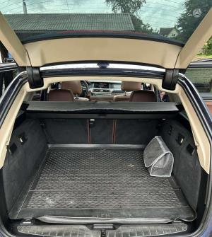 Blue BMW 525 2015 in Vilnius, with an engine capacity of 2.00 L and mileage of 298 thousand km for 8970 €, photo 18 on AUTOMOTO.COM.LV