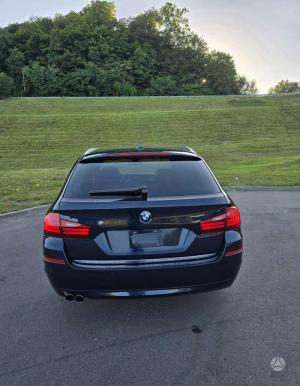 Blue BMW 525 2015 in Kaunas, with an engine capacity of 2.00 L and mileage of 326 thousand km for 10500 €, photo 4 on AUTOMOTO.COM.LV