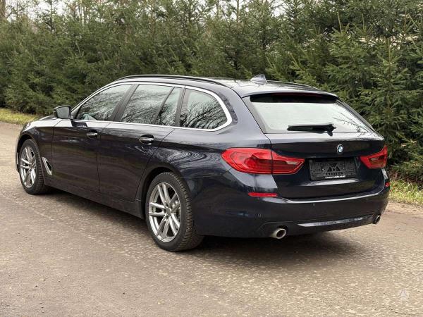 Blue BMW 525 2017 in Prienai, with an engine capacity of 2.00 L and mileage of 250 thousand km for 18555 €, photo 4 on AUTOMOTO.COM.LV