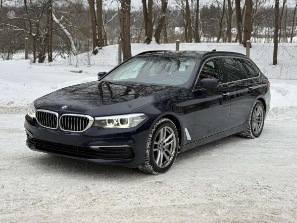 Blue BMW 525 2017 in Prienai, with an engine capacity of 2.00 L and mileage of 250 thousand km for 17555 €, photo 3 on AUTOMOTO.COM.LV