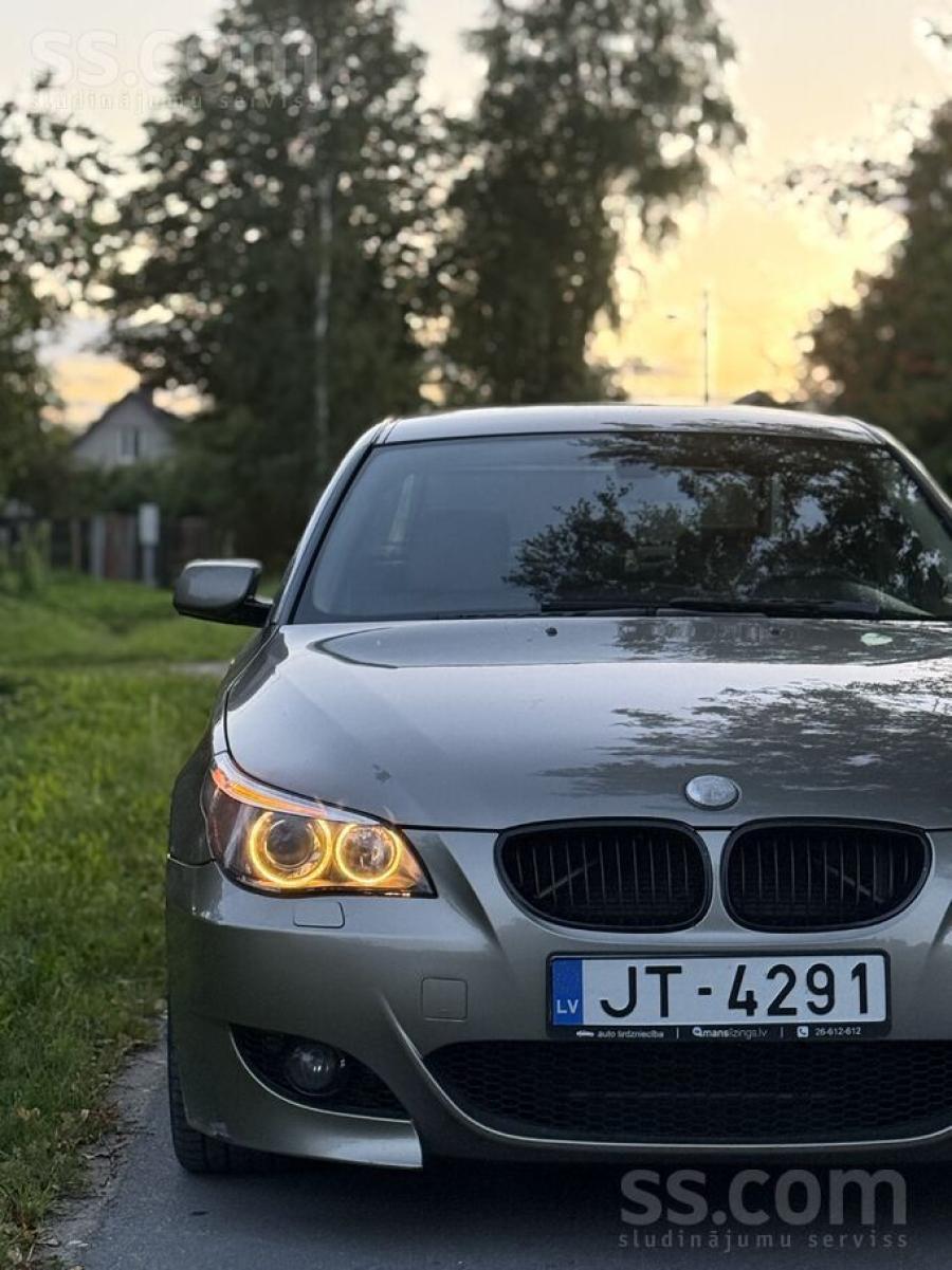 Brown BMW 525 2006 in Jurmala, with an engine capacity of 2.50 L and mileage of 302 thousand km for 4300 €, photo 12 on AUTOMOTO.COM.LV