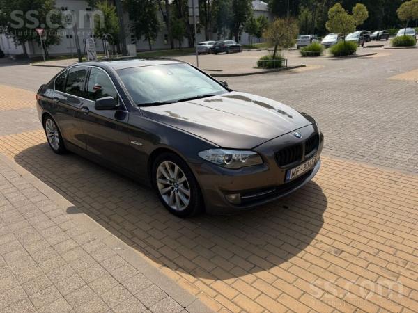 Brūns BMW 525 2010 Rīga, ar dzinēja tilpumu 3.00 L un nobraukumu 442 tūkst. km par 7150 €, foto 2 vietnē AUTOMOTO.COM.LV