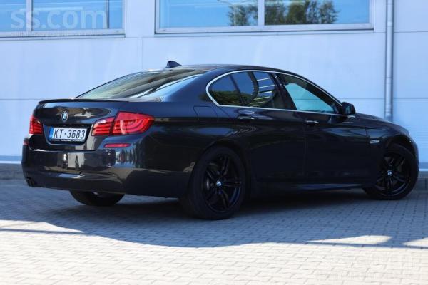 Brown BMW 525 2011 in Riga, with an engine capacity of 3.00 L and mileage of 0 thousand km for 12495 €, photo 7 on AUTOMOTO.COM.LV