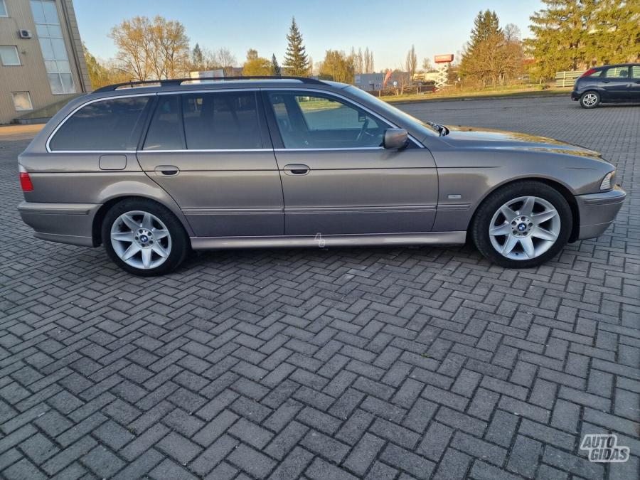 Коричневый БМВ 525 2002 в Паневежис, объемом двигателя 2.50 л и пробегом 257 тыс. км за 3300 €, фото 5 на AUTOMOTO.COM.LV