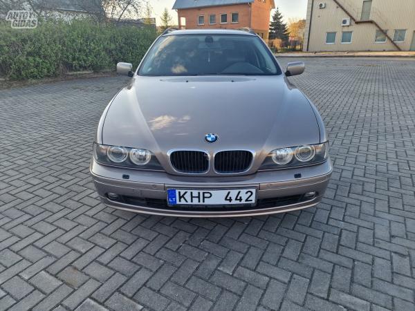 Brūns BMW 525 2002 Panevēža, ar dzinēja tilpumu 2.50 L un nobraukumu 257 tūkst. km par 3300 €, foto 4 vietnē AUTOMOTO.COM.LV