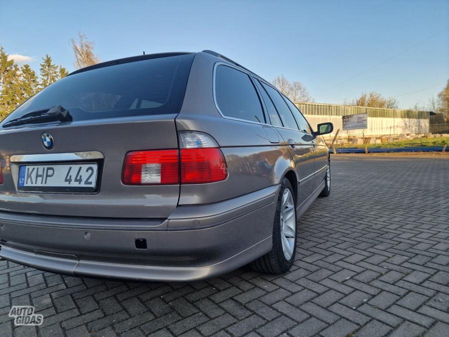 Brown BMW 525 2002 in Panevezys, with an engine capacity of 2.50 L and mileage of 257 thousand km for 2000 €, photo 15 on AUTOMOTO.COM.LV