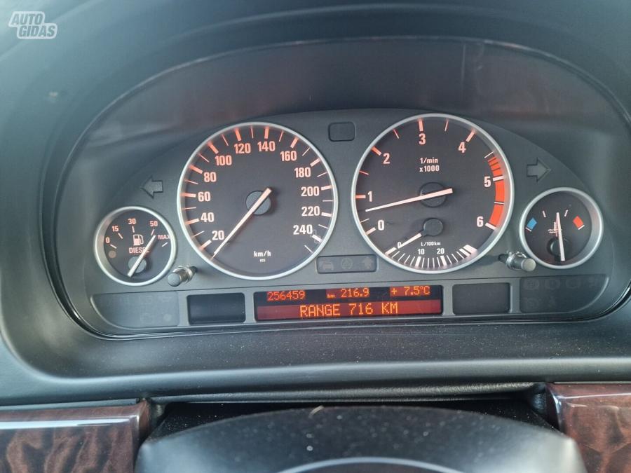 Brown BMW 525 2002 in Panevezys, with an engine capacity of 2.50 L and mileage of 257 thousand km for 2000 €, photo 28 on AUTOMOTO.COM.LV