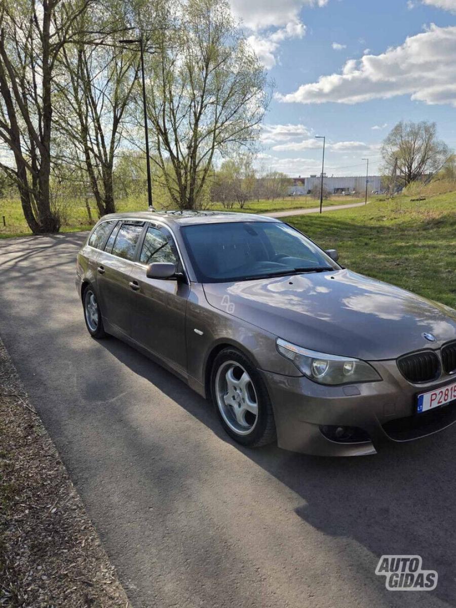 Brūns BMW 525 2004 Šauļi, ar dzinēja tilpumu 2.50 L un nobraukumu 440 tūkst. km par 2500 €, foto 3 vietnē AUTOMOTO.COM.LV