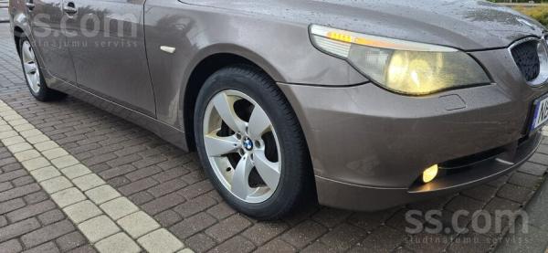 Brown BMW 525 2004 in Ventspils, with an engine capacity of 2.50 L and mileage of 257 thousand km for 2600 €, photo 7 on AUTOMOTO.COM.LV