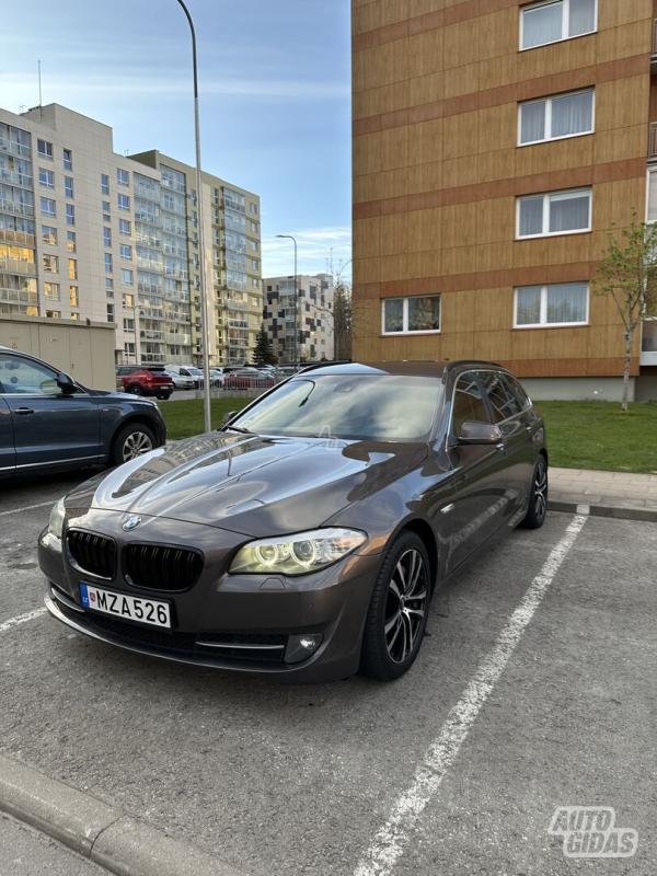 Brūns BMW 525 2011 Klaipėda, ar dzinēja tilpumu 3.00 L un nobraukumu 290 tūkst. km par 6900 €, foto 2 vietnē AUTOMOTO.COM.LV