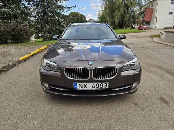 Brūns BMW 525 2011 Jēkabpils, ar dzinēja tilpumu 3.00 L un nobraukumu 331 tūkst. km par 9450 €, foto 3 vietnē AUTOMOTO.COM.LV