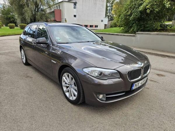 Brūns BMW 525 2011 Jēkabpils, ar dzinēja tilpumu 3.00 L un nobraukumu 331 tūkst. km par 9450 €, foto 4 vietnē AUTOMOTO.COM.LV