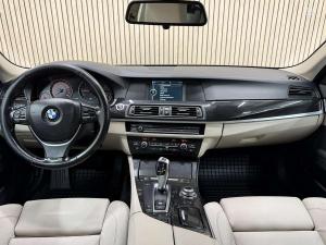 Brūns BMW 525 2011 Marijampole, ar dzinēja tilpumu 2.99 L un nobraukumu 263 tūkst. km par 7700 €, foto 22 vietnē AUTOMOTO.COM.LV