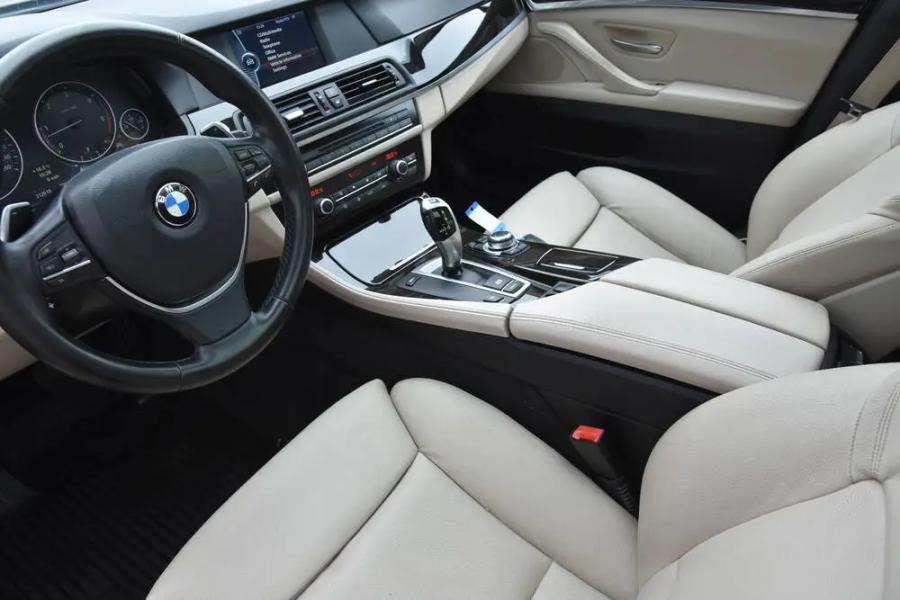 Brūns BMW 525 2011 Mārupe, ar dzinēja tilpumu 3.00 L un nobraukumu 310 tūkst. km par 7950 €, foto 6 vietnē AUTOMOTO.COM.LV